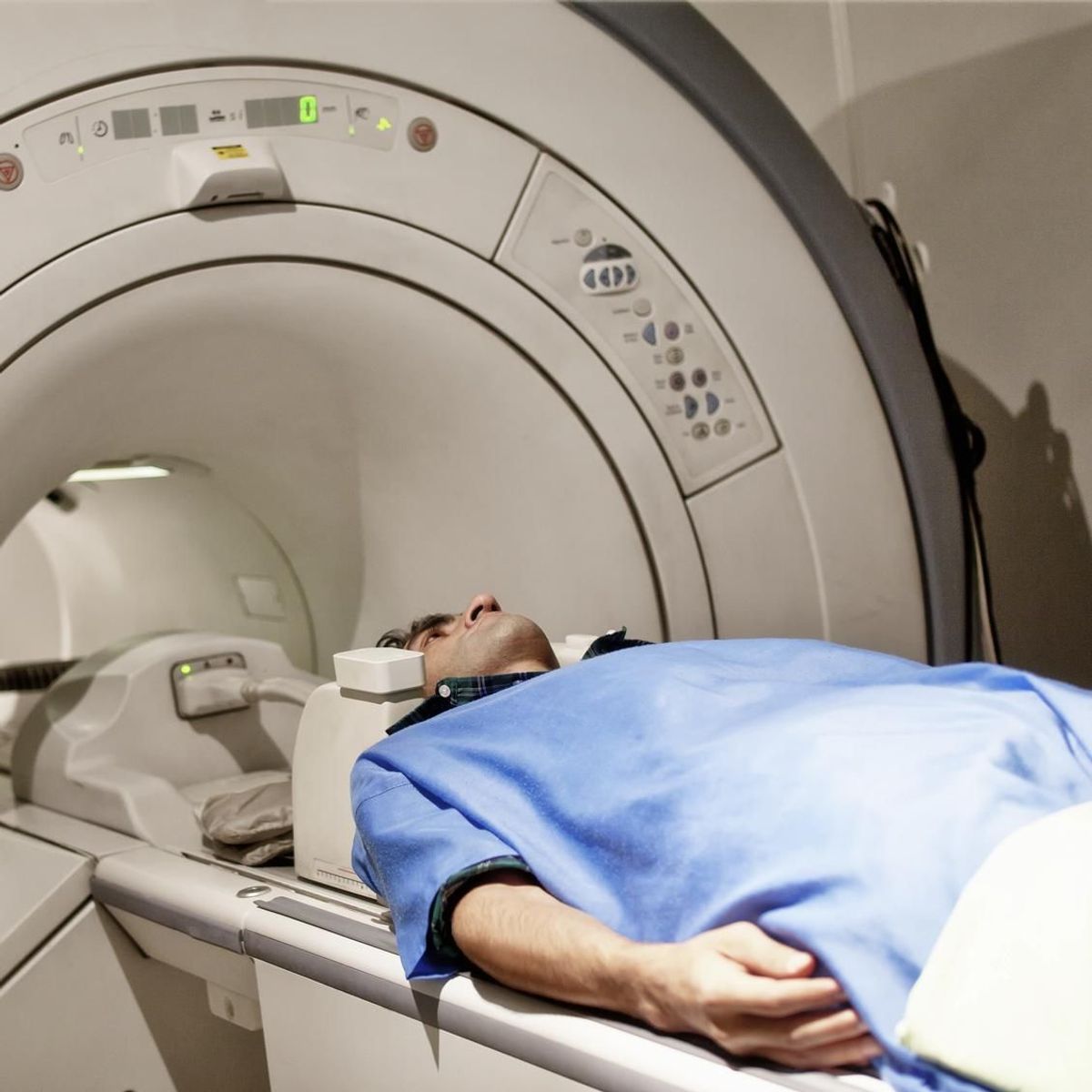 Est-ce que l'irm se fait à jeun